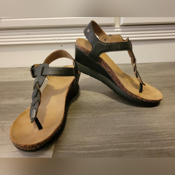 hocus pocus | Shoes | Hocus Pocus Braided Vegan Leather Farrah Wedge ...